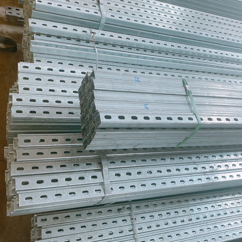 41mm Perforated SS Metal strut channel Pre Galvanized For Seismic ...