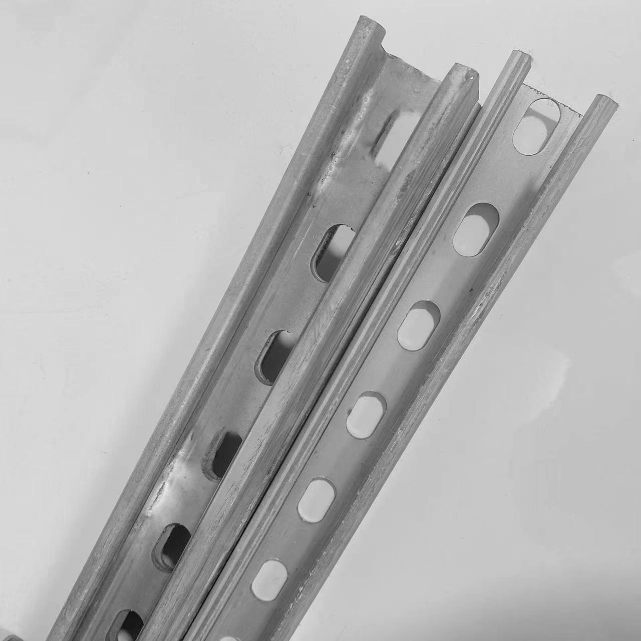 41mm Steel Hotdip Galvanised C Channel For Building Photovoltaic Support