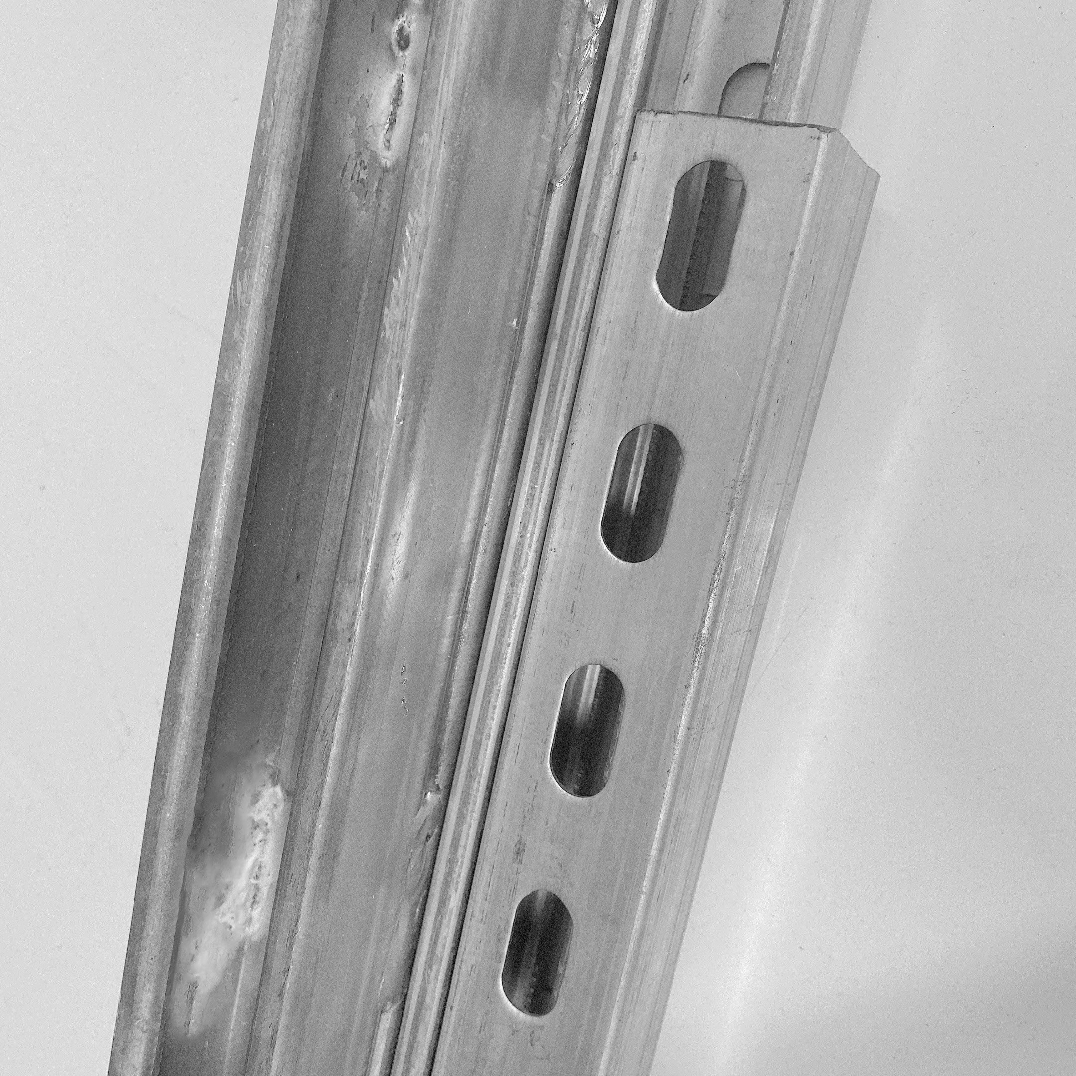 Parallel Plunge Fiberglass C Channel Unistrut Strut 1.5mm Thickness