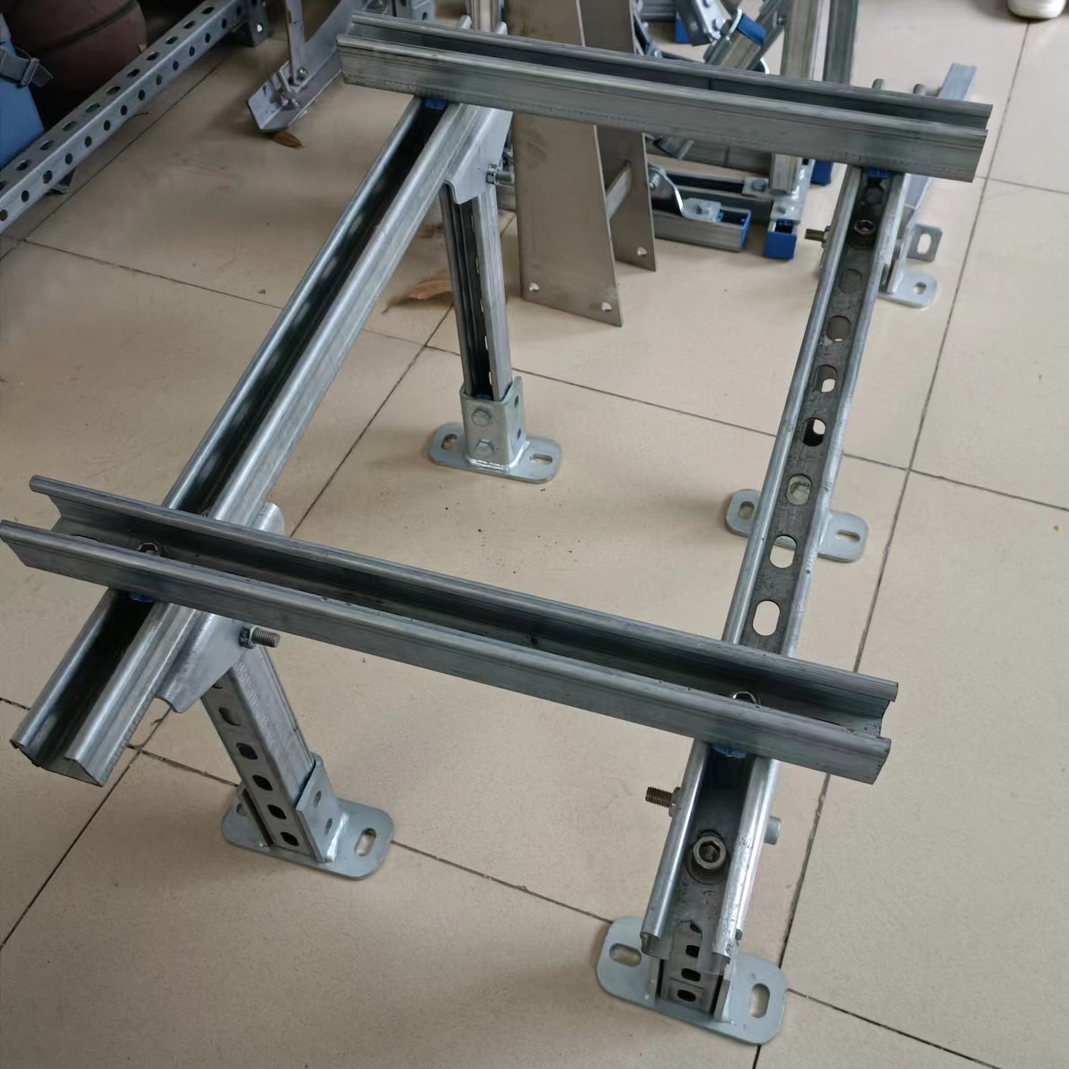 12 Gauge Strut Channel Fittings With Zinc-Plated Finish And 4 Holes ...